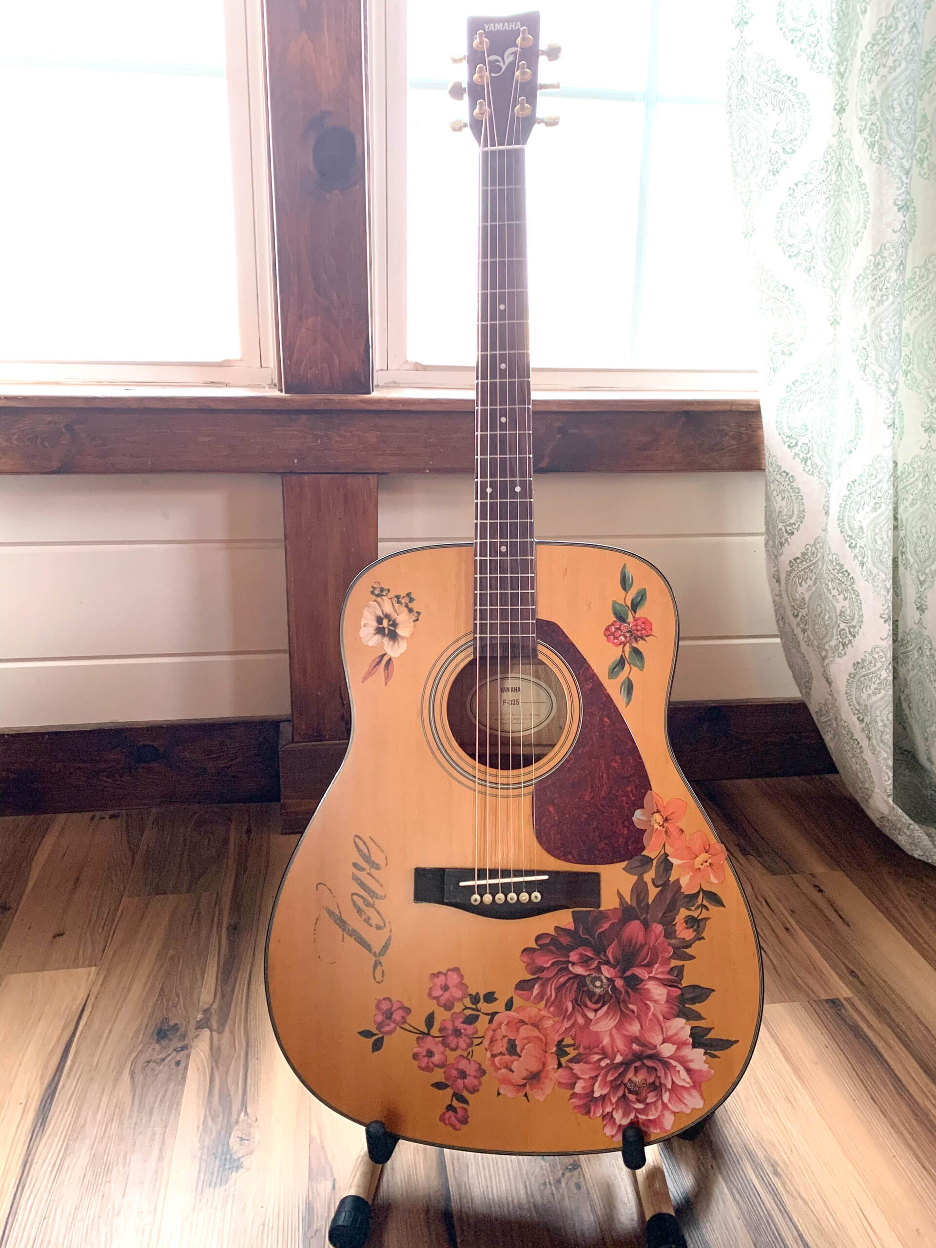 How to Refurbish an Old Guitar - Stephanie's Farmhouse